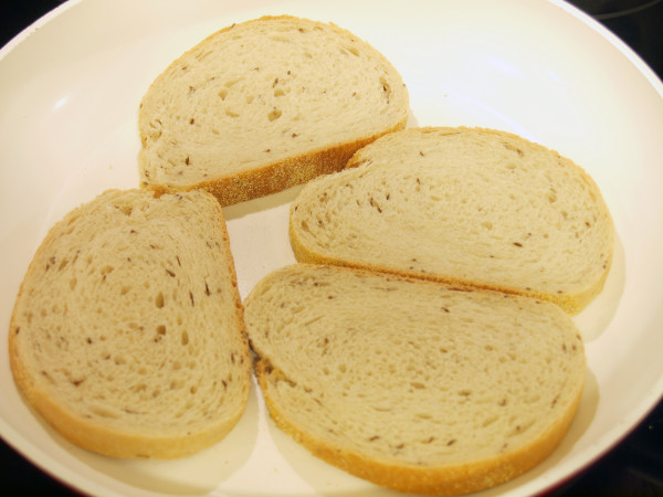 Tintern Cheddar & Mushroom Mayo Grilled Cheese – grilledshane.com